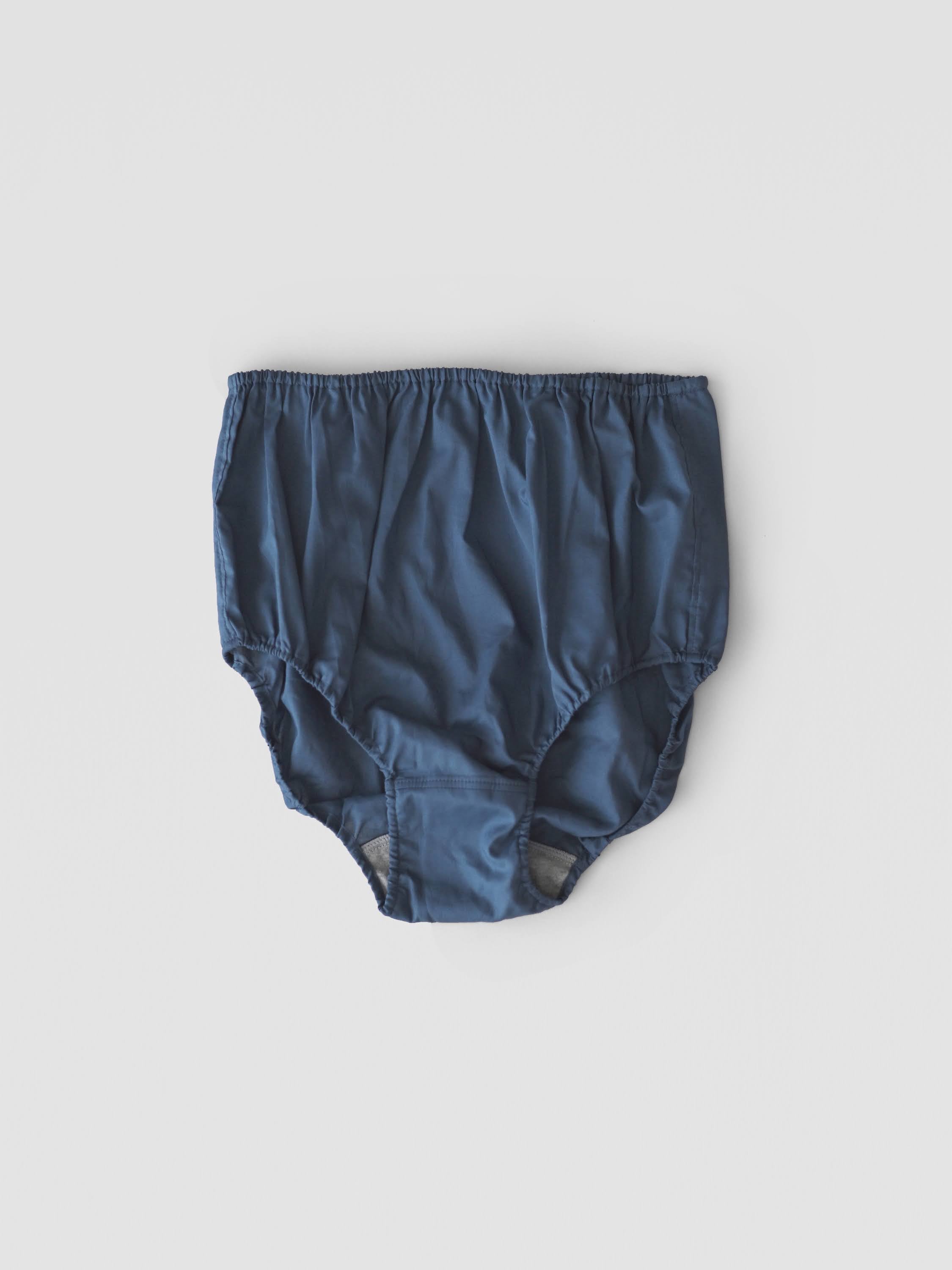 NO.25 STEEL BLUE HIGH WAIST PANTS 夜明け前の、冷たく研ぎ澄まされた空気。 – TESHIKI ONLINE