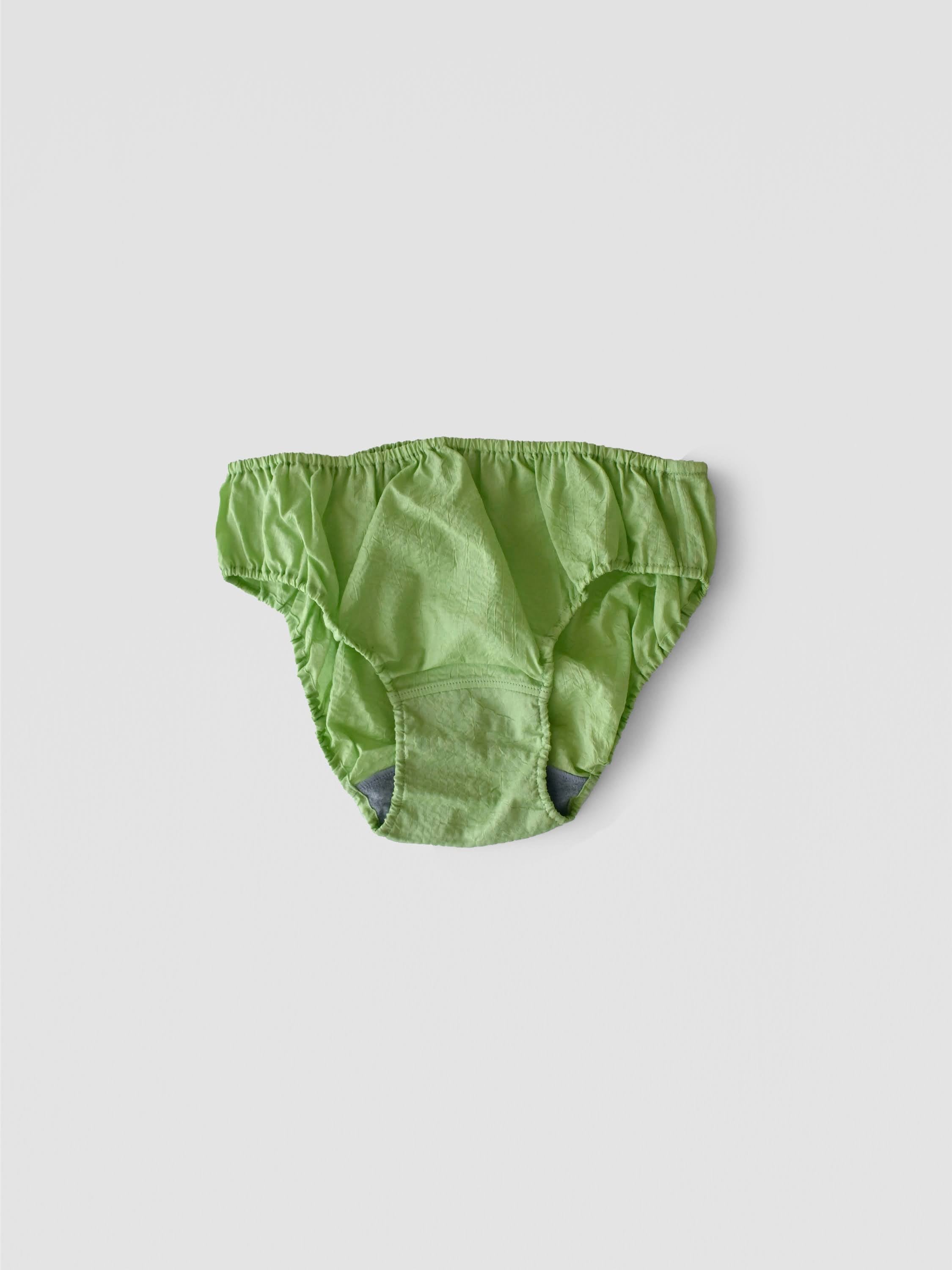 KONPEITO LEAF GREEN 木漏れ日を浴びた葉っぱのような、瑞々しい緑。 – TESHIKI ONLINE